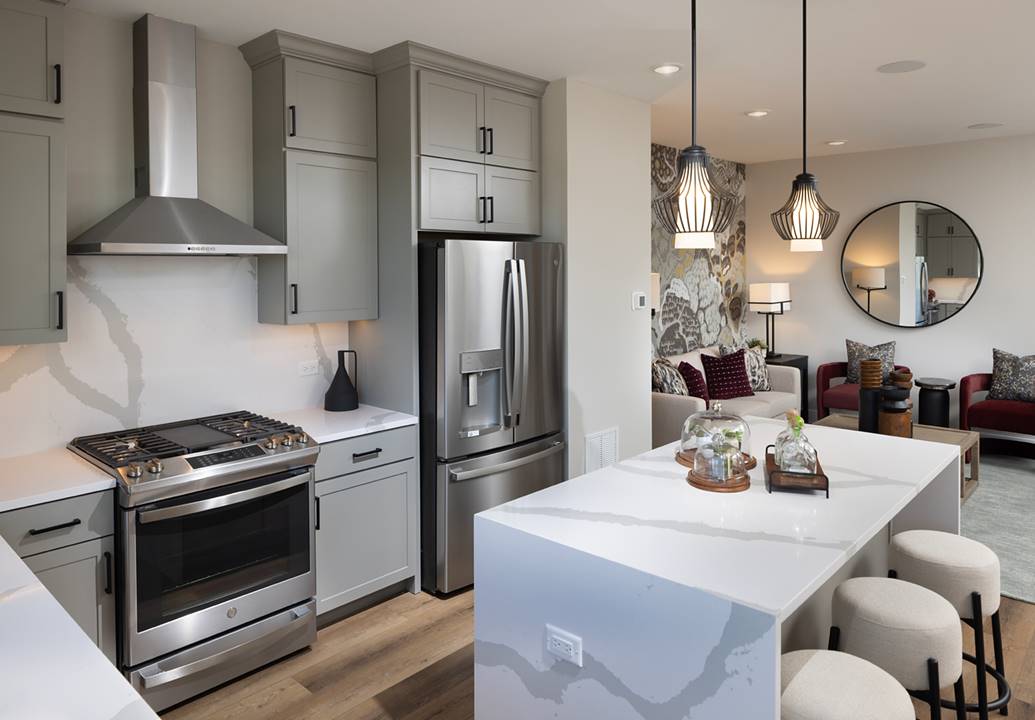 2749 Stone, Geneva, IL 60134