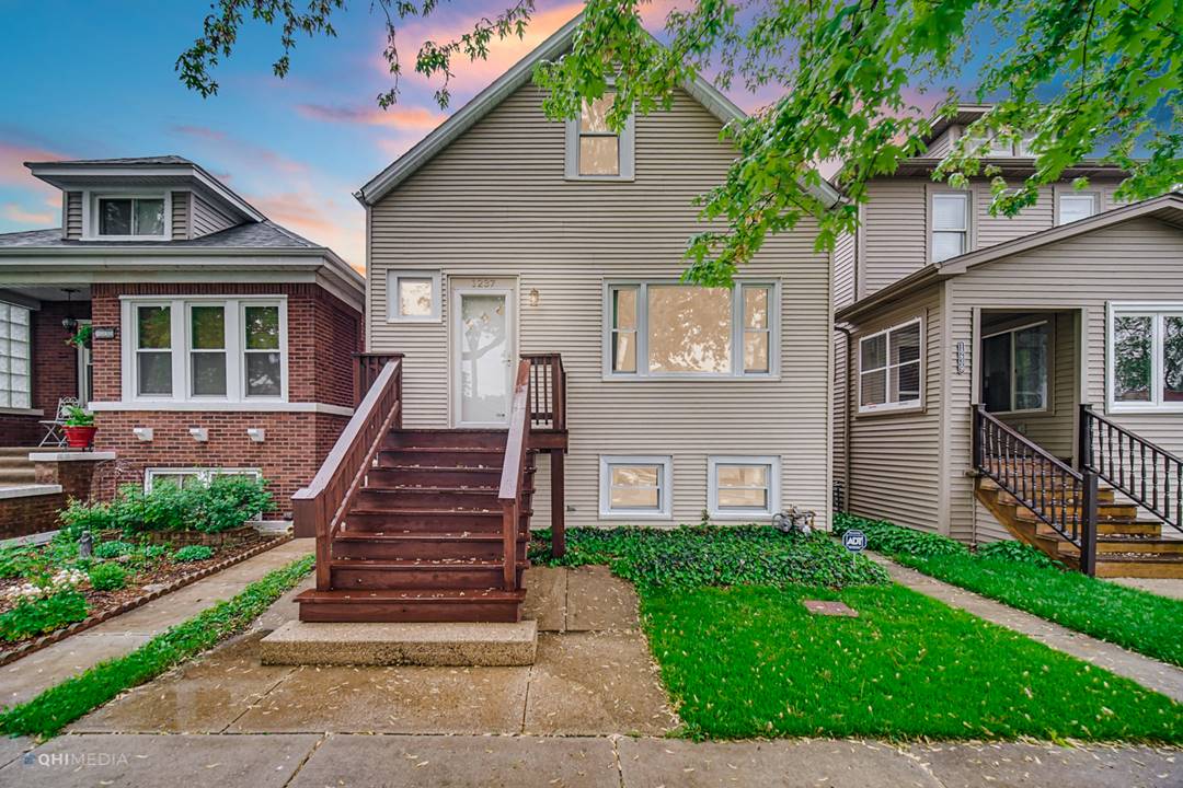 1237 Clinton, Berwyn, IL 60402