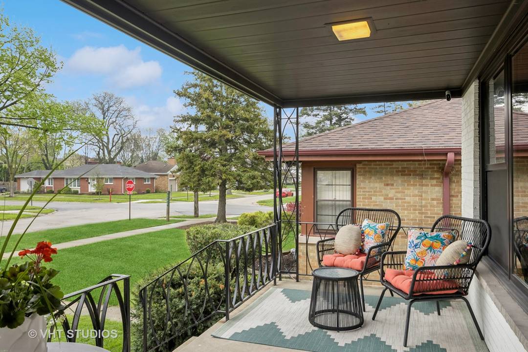 904 Florence, Park Ridge, IL 60068