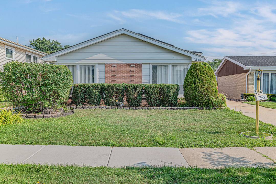 7846 Maple, Morton Grove, IL 60053