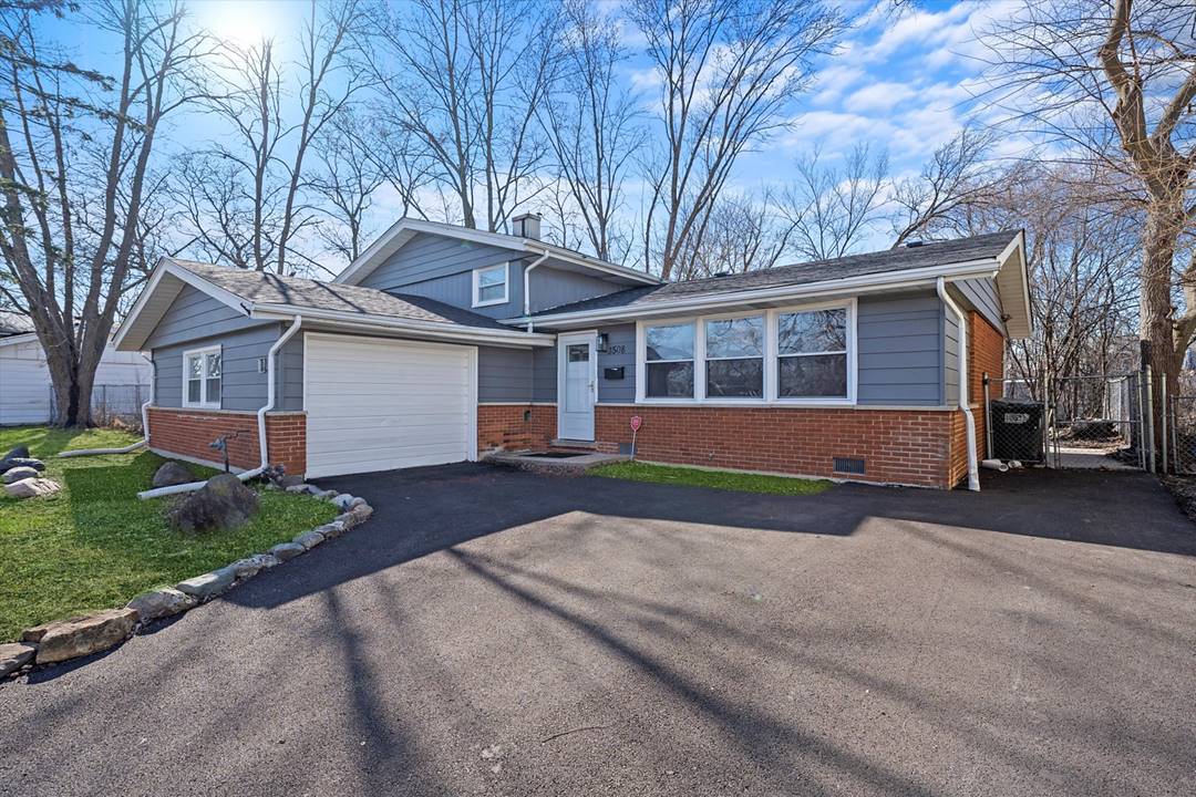 3508 Maple, Hazel Crest, IL 60429