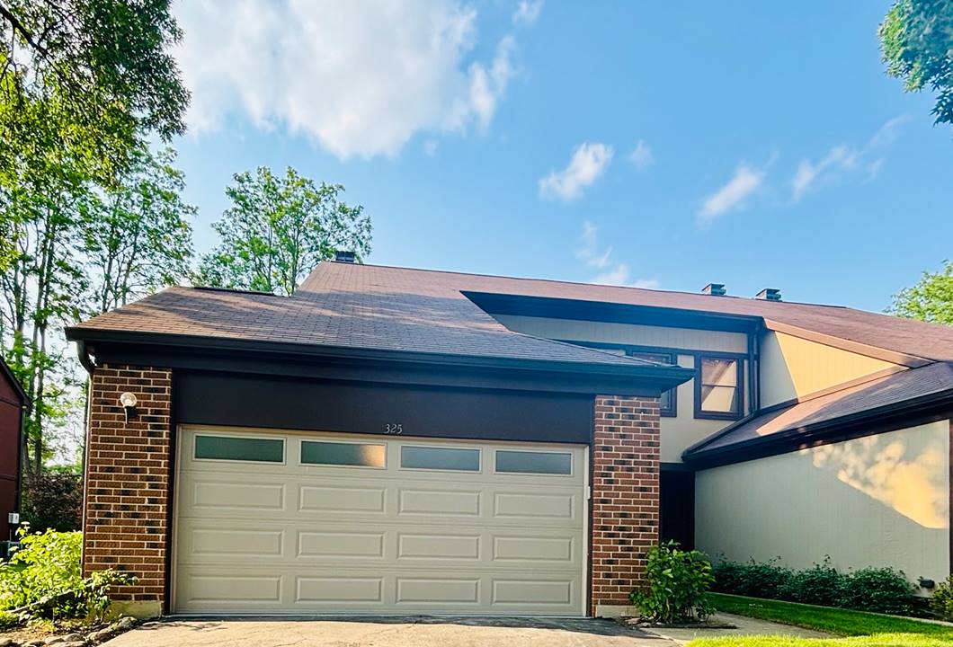 325 Shadowbend, Wheeling, IL 60090