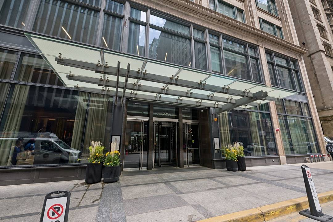 60 E Monroe, Unit 4704, Chicago, IL 60603 - The Loop