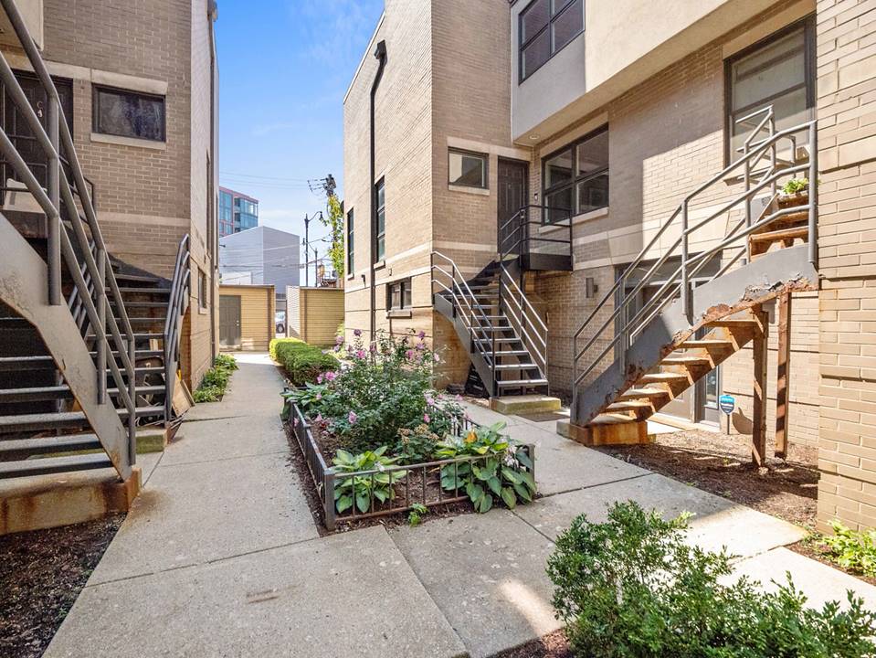 937 W Wrightwood, Unit C, Chicago, IL 60614 - Lincoln Park