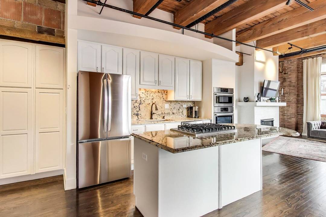 360 W Illinois, Unit 503, Chicago, IL 60654 - River North