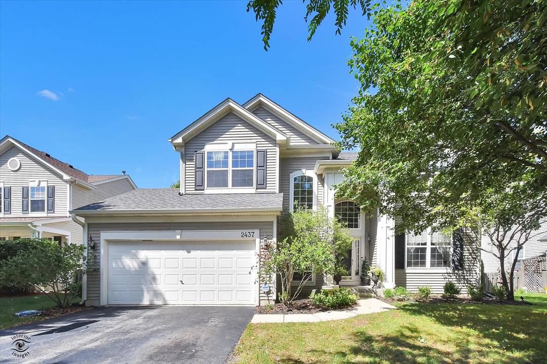 2437 Deer Point, Montgomery, IL 60538