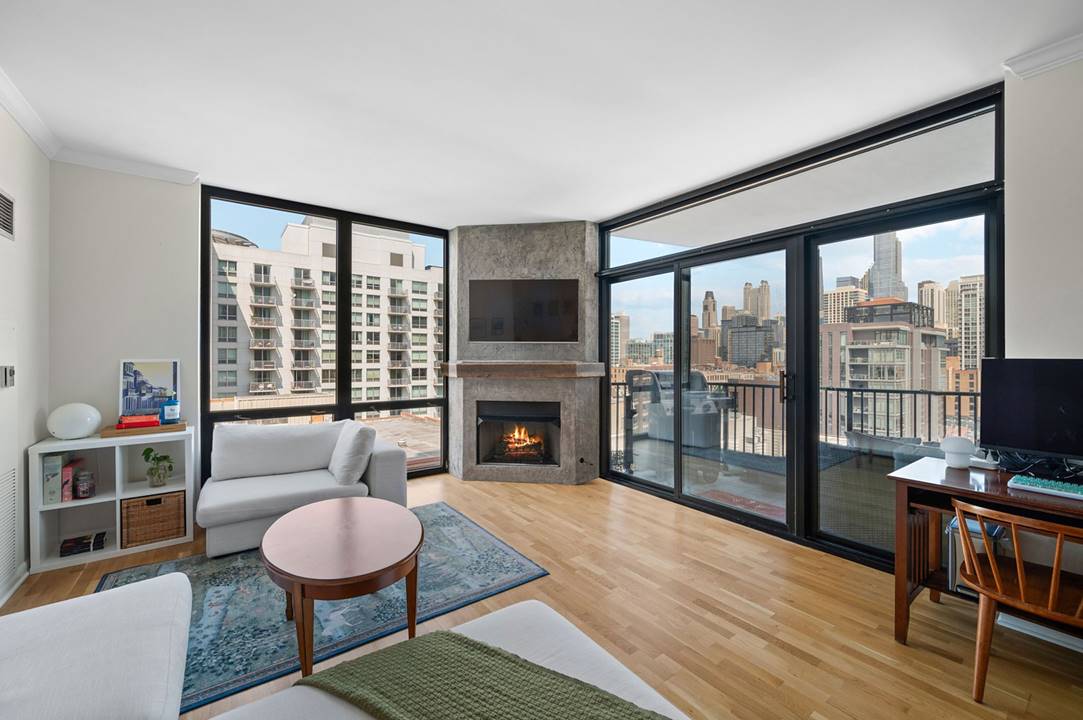 435 W Erie, Unit 1102, Chicago, IL 60654 - River North