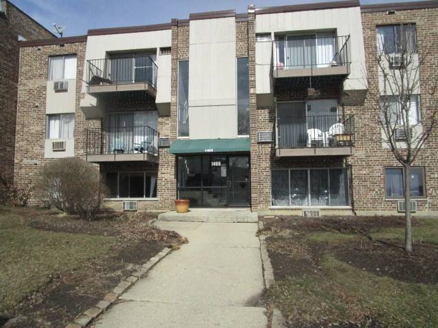 1469 N Winslowe, Unit 201, Palatine, IL 60074