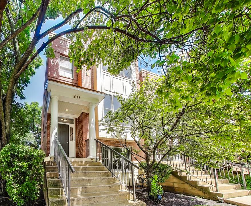 5148 Cleveland, Skokie, IL 60077