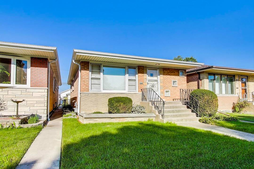 6206 S Nashville, Chicago, IL 60638 - Clearing West