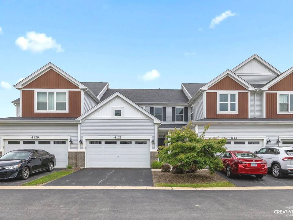 4127 Winslow, Aurora, IL 60504
