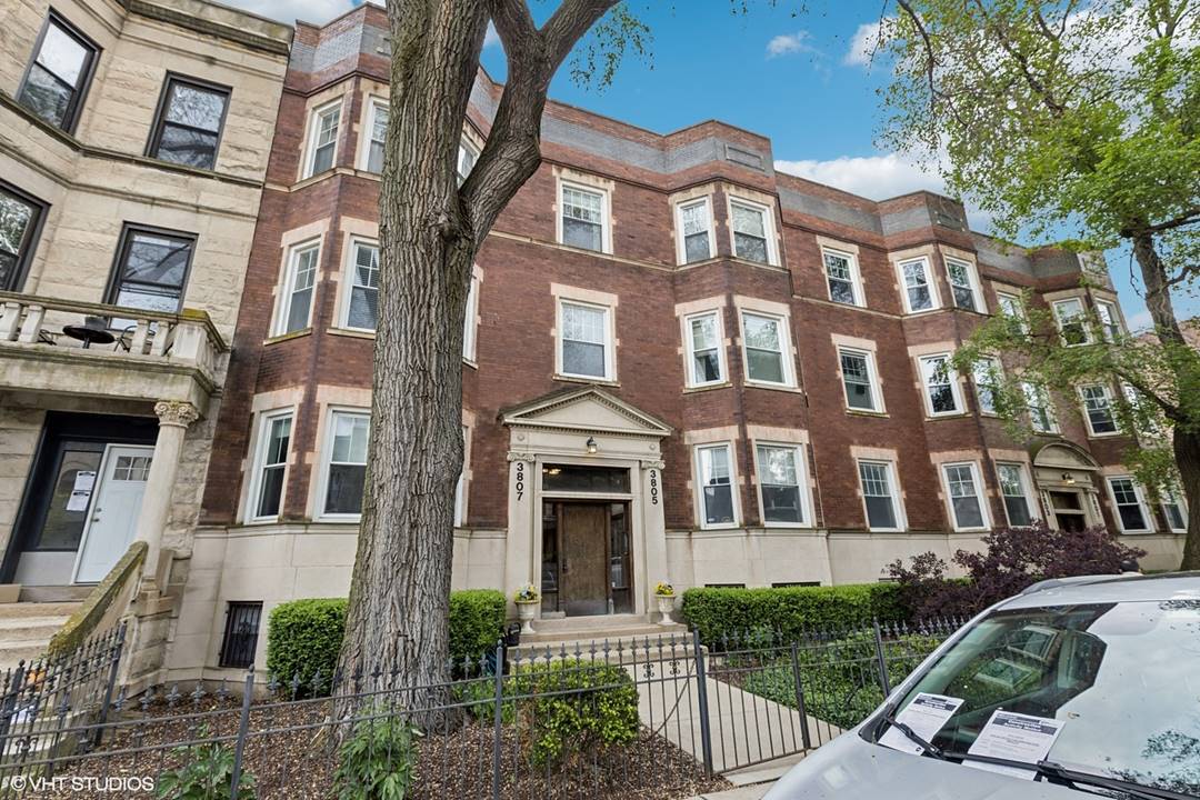 3807 N Wilton, Unit 3, Chicago, IL 60613 - Lakeview