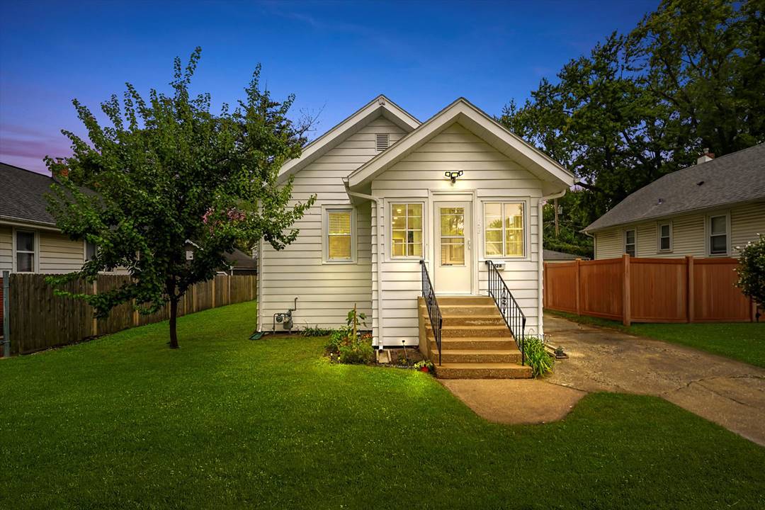 Homes ZIP Code 60126