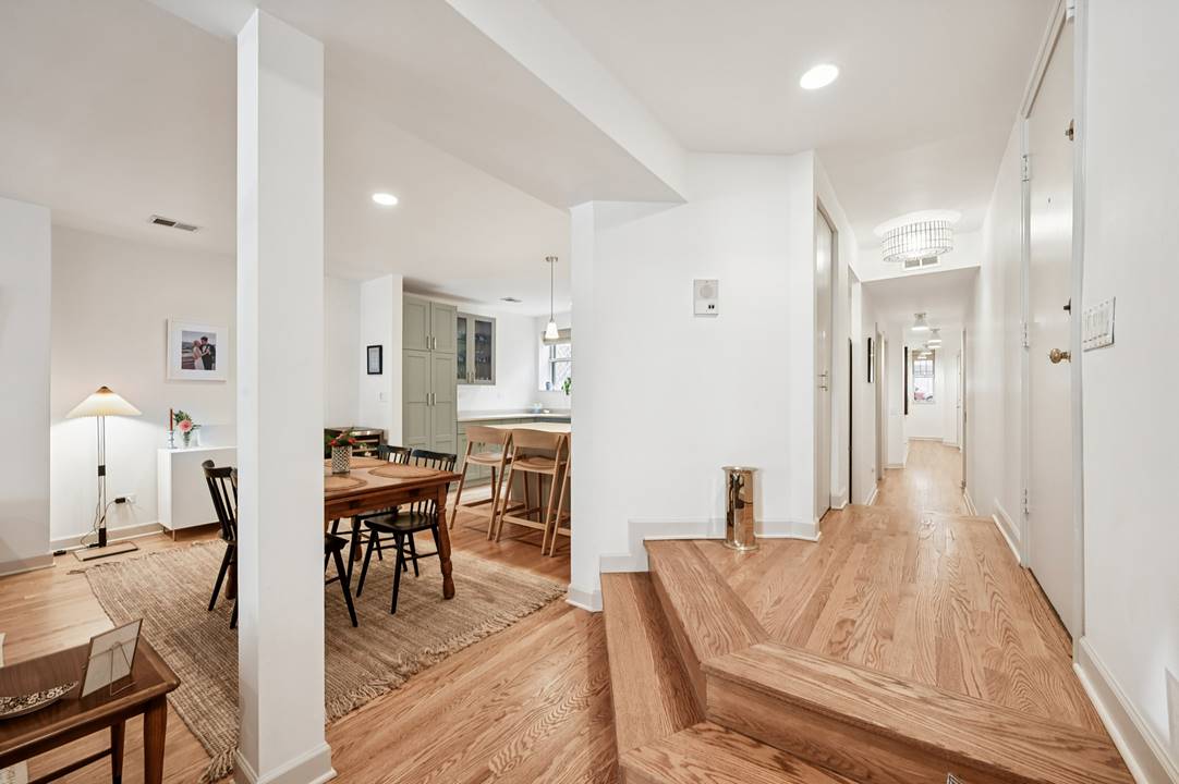 2027 W Pierce, Unit 1E, Chicago, IL 60622 - Wicker Park
