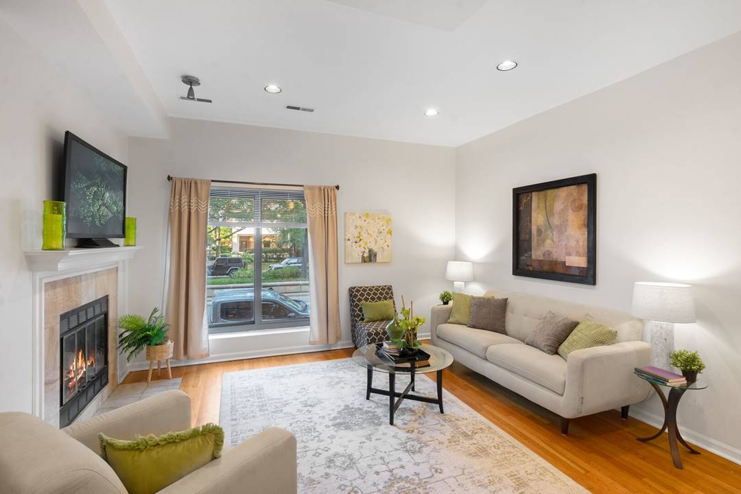 857 N Lasalle, Unit 1, Chicago, IL 60610 - Near North