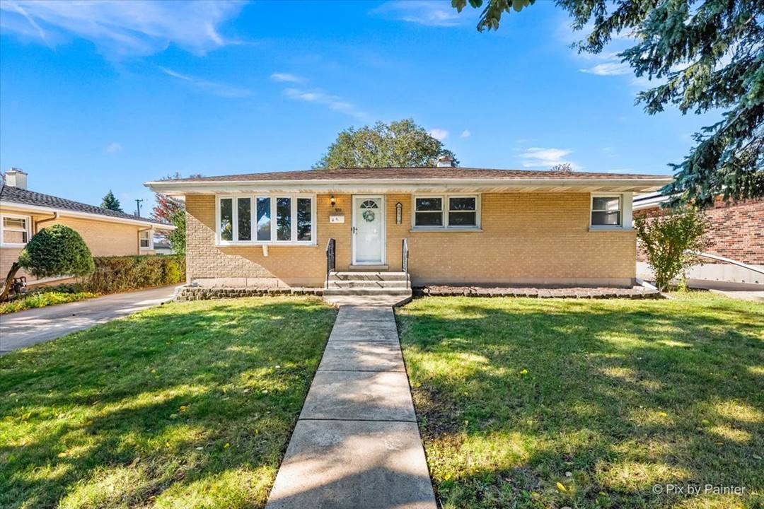 970 N Fischer, Addison, IL 60101