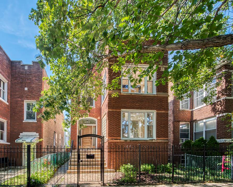 4426 N Drake, Apt 2, Chicago, IL 60625 - Albany Park