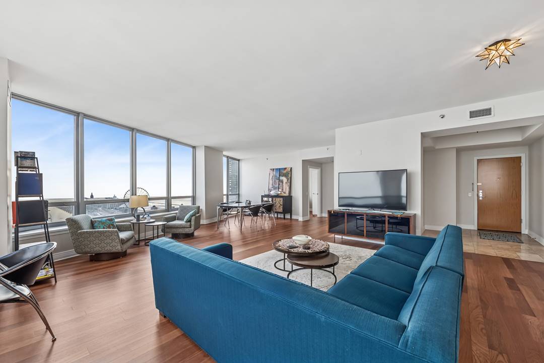 600 N Lake Shore, Unit 1805, Chicago, IL 60611 - Streeterville