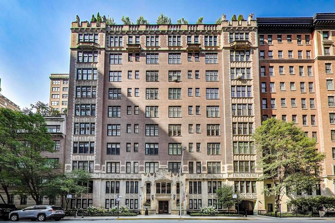 220 E Walton, Unit 5E, Chicago, IL 60611 - Streeterville