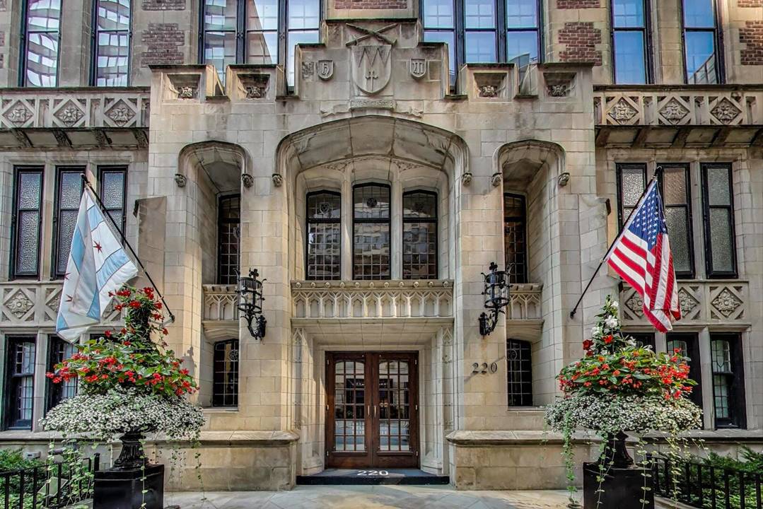 220 E Walton, Unit 5E, Chicago, IL 60611 - Streeterville