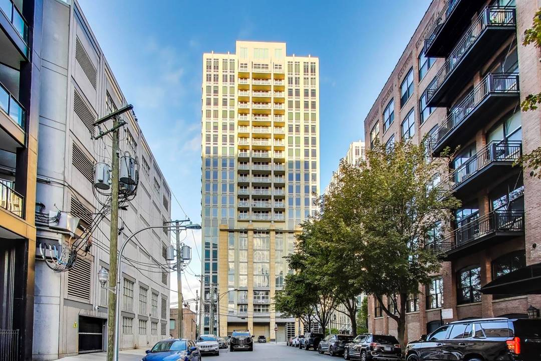 700 N Larrabee, Apt 1909, Chicago, IL 60654 - River North