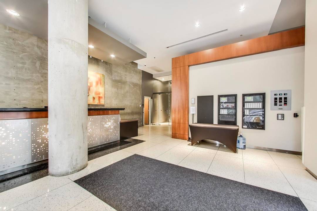 700 N Larrabee, Apt 1909, Chicago, IL 60654 - River North