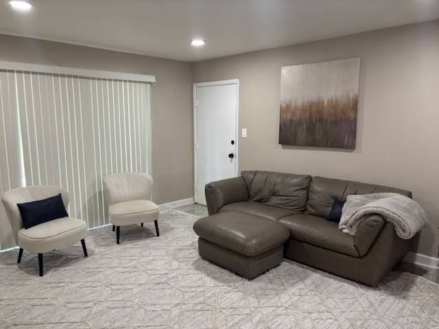 9388 Bay Colony, Unit 1S, Des Plaines, IL 60016