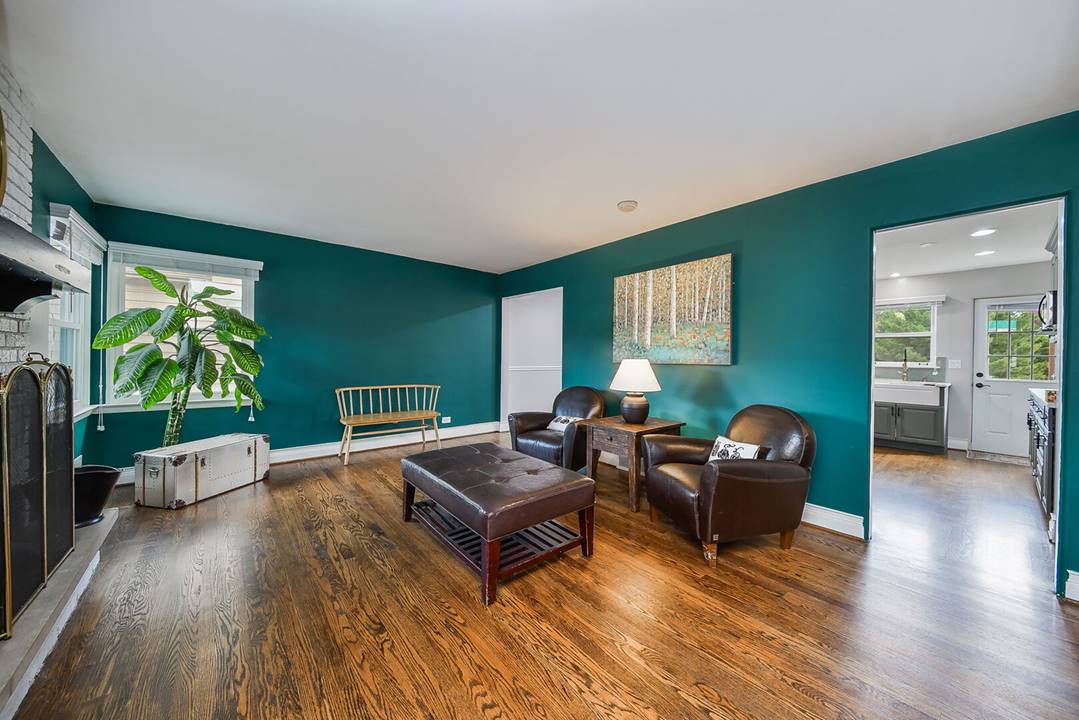 397 Taylor, Glen Ellyn, IL 60137