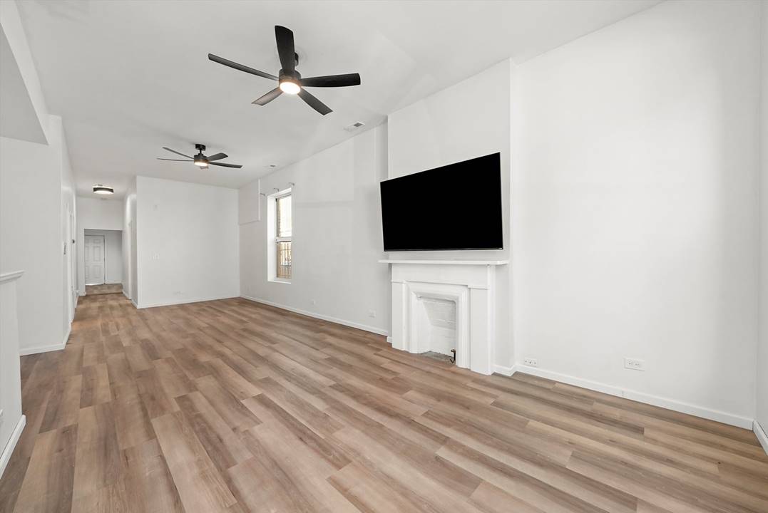 2345 W Grenshaw, Chicago, IL 60612 - Tri-Taylor