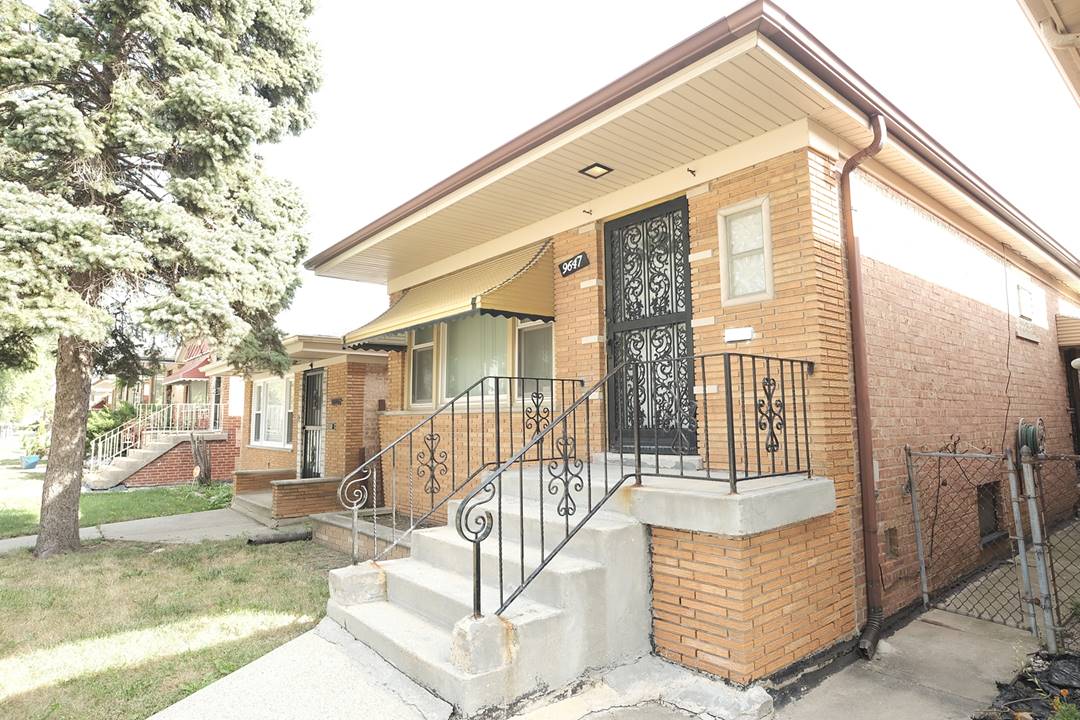 9647 S Lowe, Chicago, IL 60628 - Longwood Manor