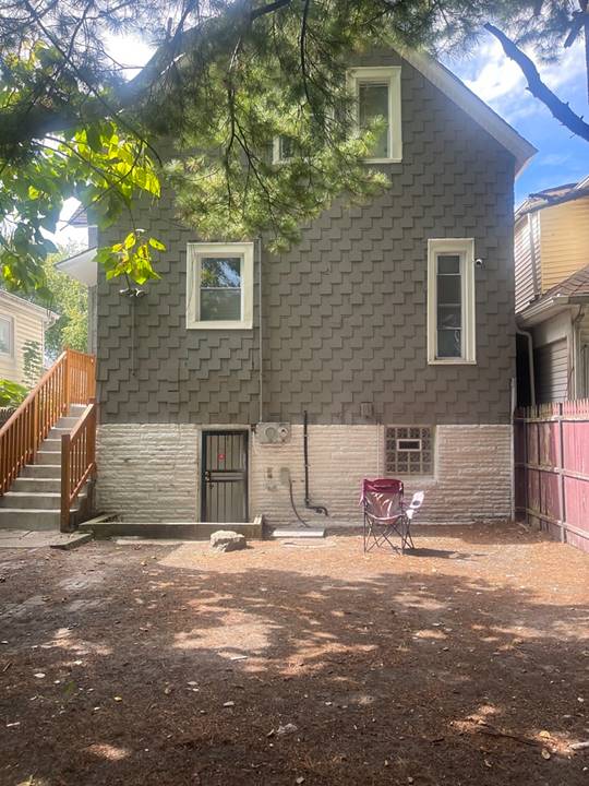 8055 S Avalon, Chicago, IL 60619 - Avalon Park