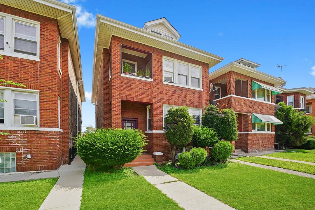 4317 S Sawyer, Chicago, IL 60632 - Brighton Park