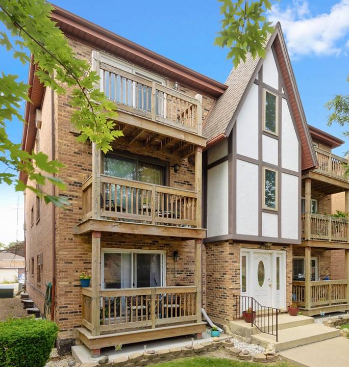 6632 W 64th, Unit 3WEST, Chicago, IL 60629 - Clearing West