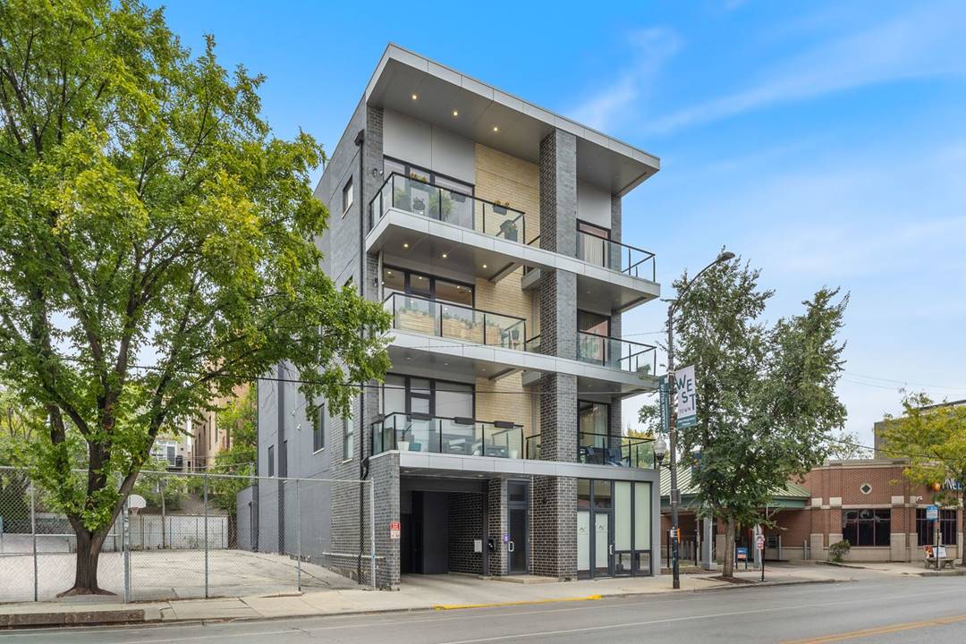 2116 W Chicago, Unit 3W, Chicago, IL 60622 - Ukrainian Village