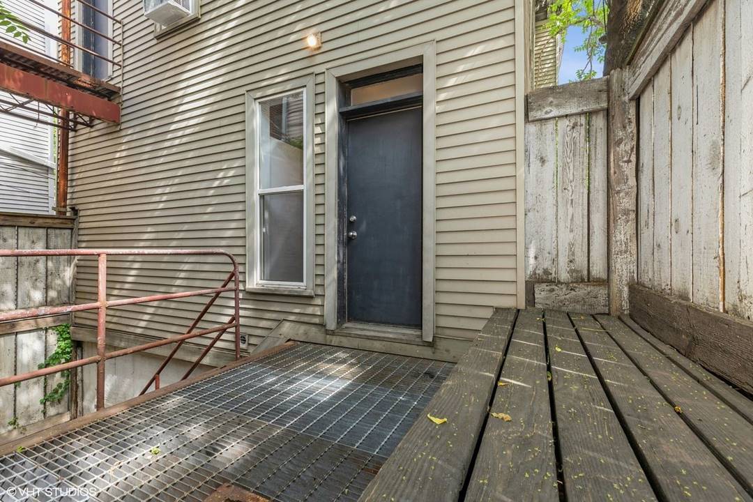 626 W 18th, Apt RH1, Chicago, IL 60616 - East Pilsen