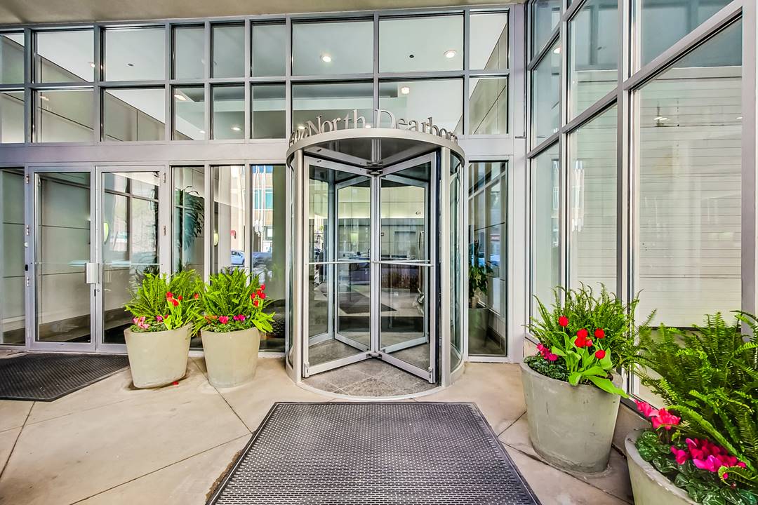 600 N Dearborn, Unit 1006, Chicago, IL 60654 - River North