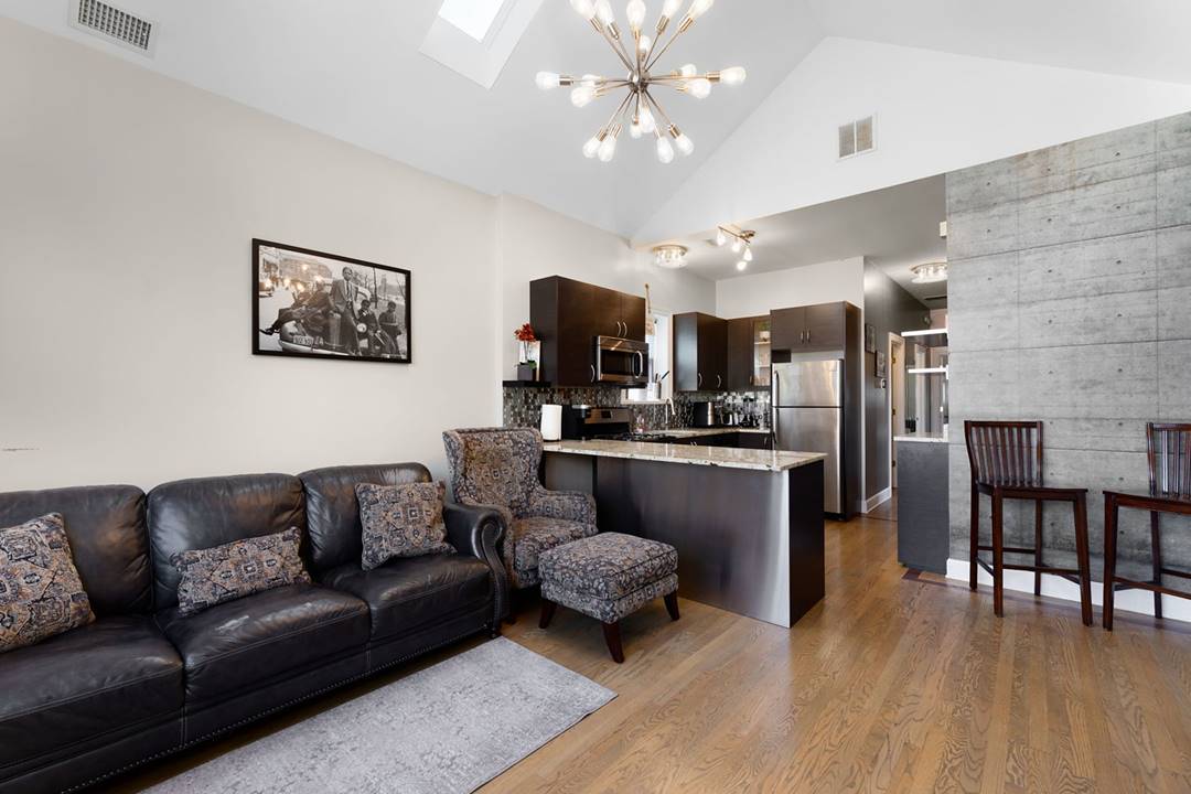 3113 W Warren, Unit 401, Chicago, IL 60612 - East Garfield Park