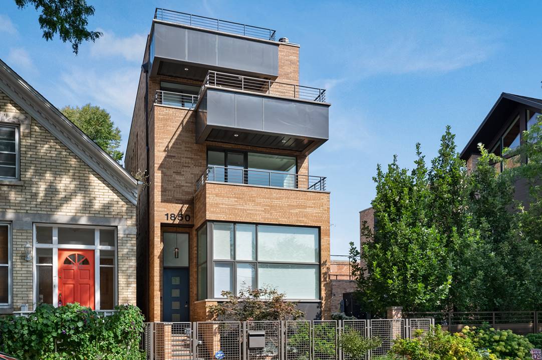 1850 W Thomas, Chicago, IL 60622 - East Village