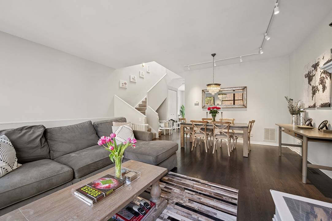 2501 N Wayne, Unit 18, Chicago, IL 60614 - Lincoln Park