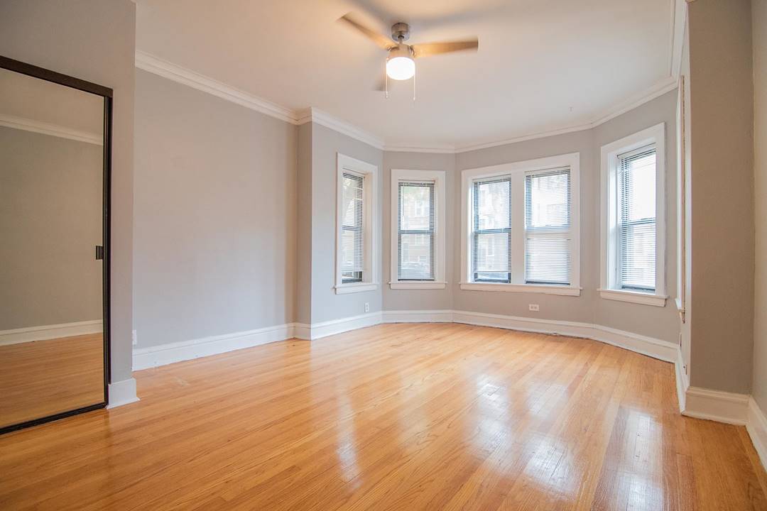 2056 W Arthur, Apt 1W, Chicago, IL 60645 - West Ridge