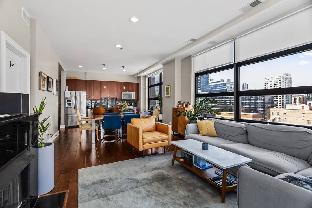 101 W Superior, Unit 1101, Chicago, IL 60654 - River North