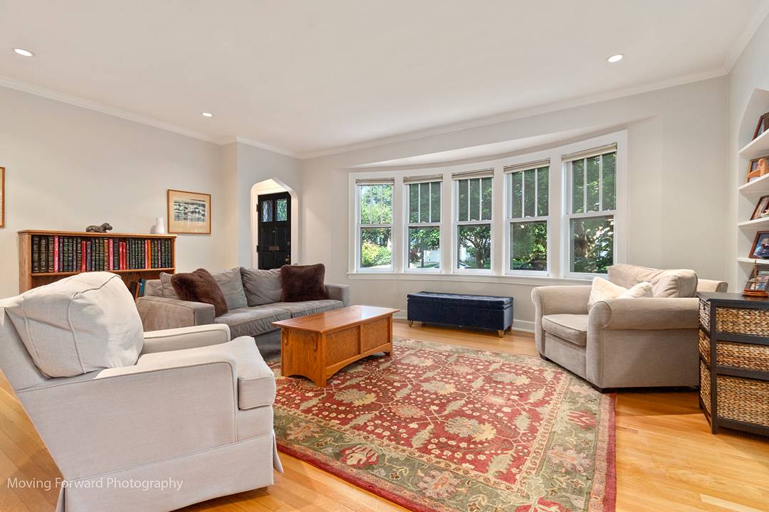 2518 Ridgeway, Evanston, IL 60201