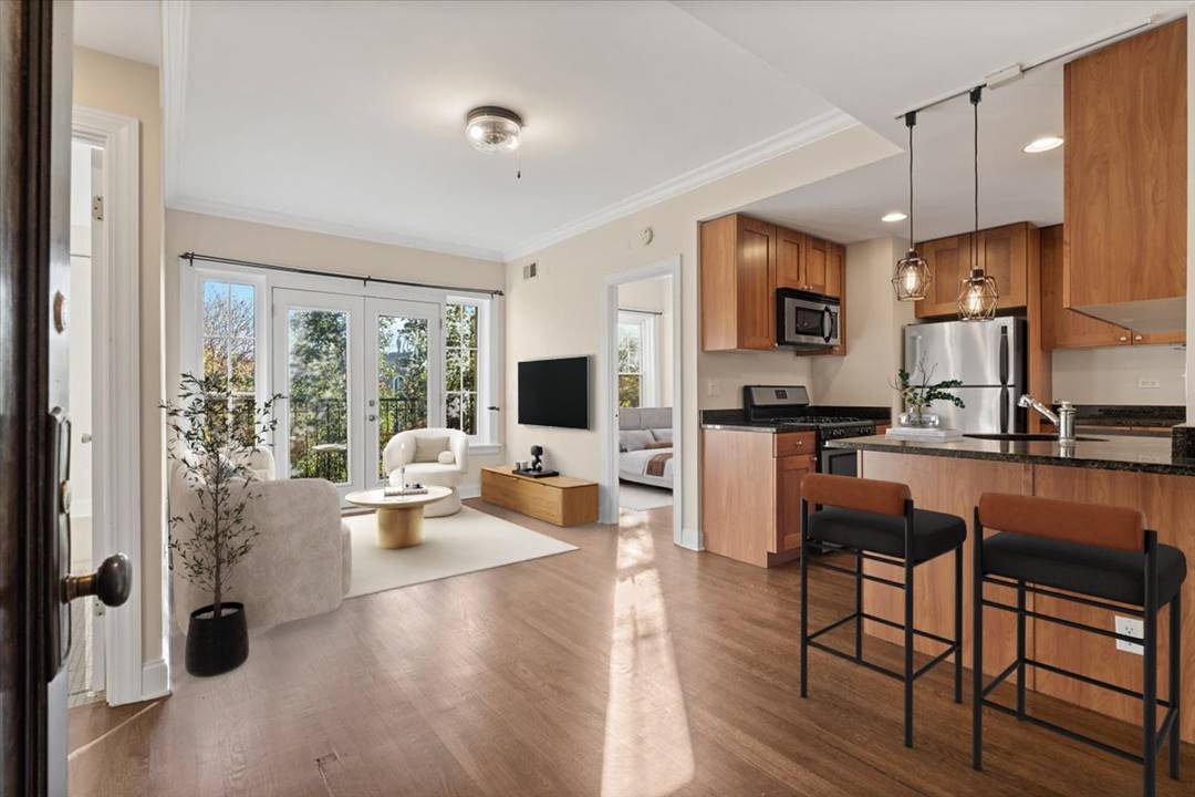 4420 N Ashland, Unit 3E, Chicago, IL 60640 - Ravenswood