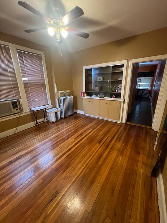 5215 W Van Buren, Chicago, IL 60644 - South Austin