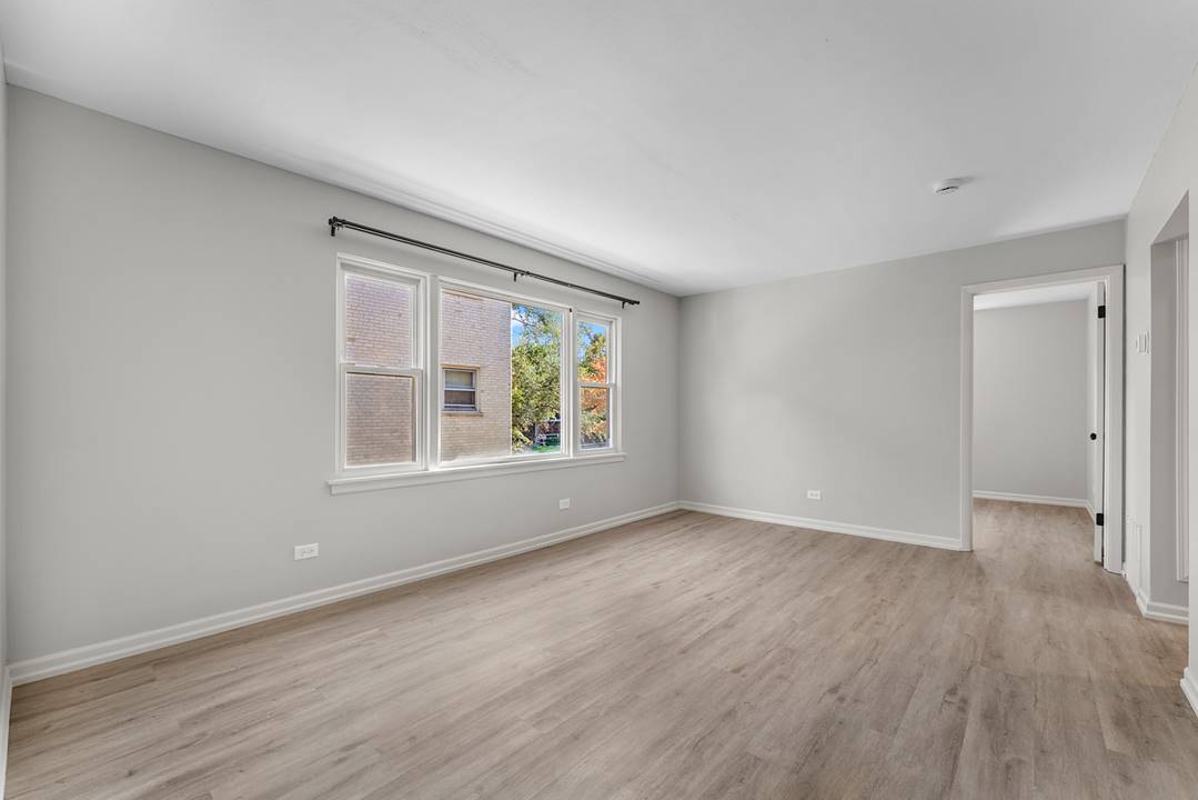 740 E North Broadway, Apt E, Lombard, IL 60148