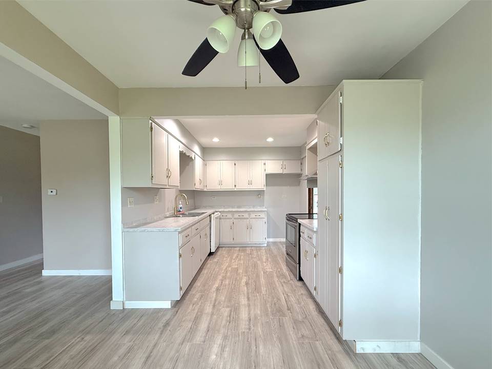 3542 Ronald, Crete, IL 60417