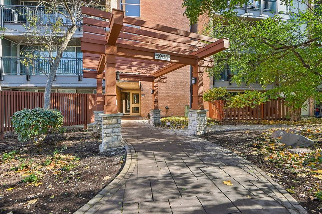 5900 Oakwood, Unit 1K, Lisle, IL 60532