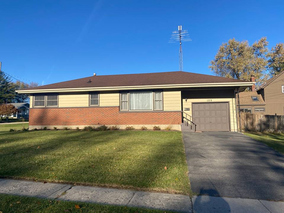 125 Arthur, Woodstock, IL 60098