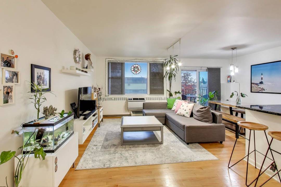 8700 Skokie, Unit 3PS, Skokie, IL 60077