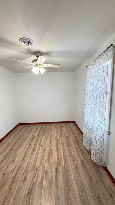 2737 W 38th, Apt 2, Chicago, IL 60632 - Brighton Park